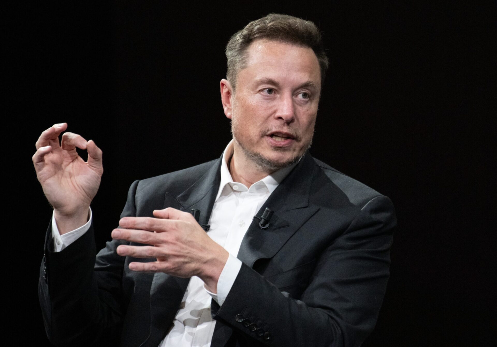 Elon Musk: visionair of grootste leugenaar van onze tijd? | Clickx